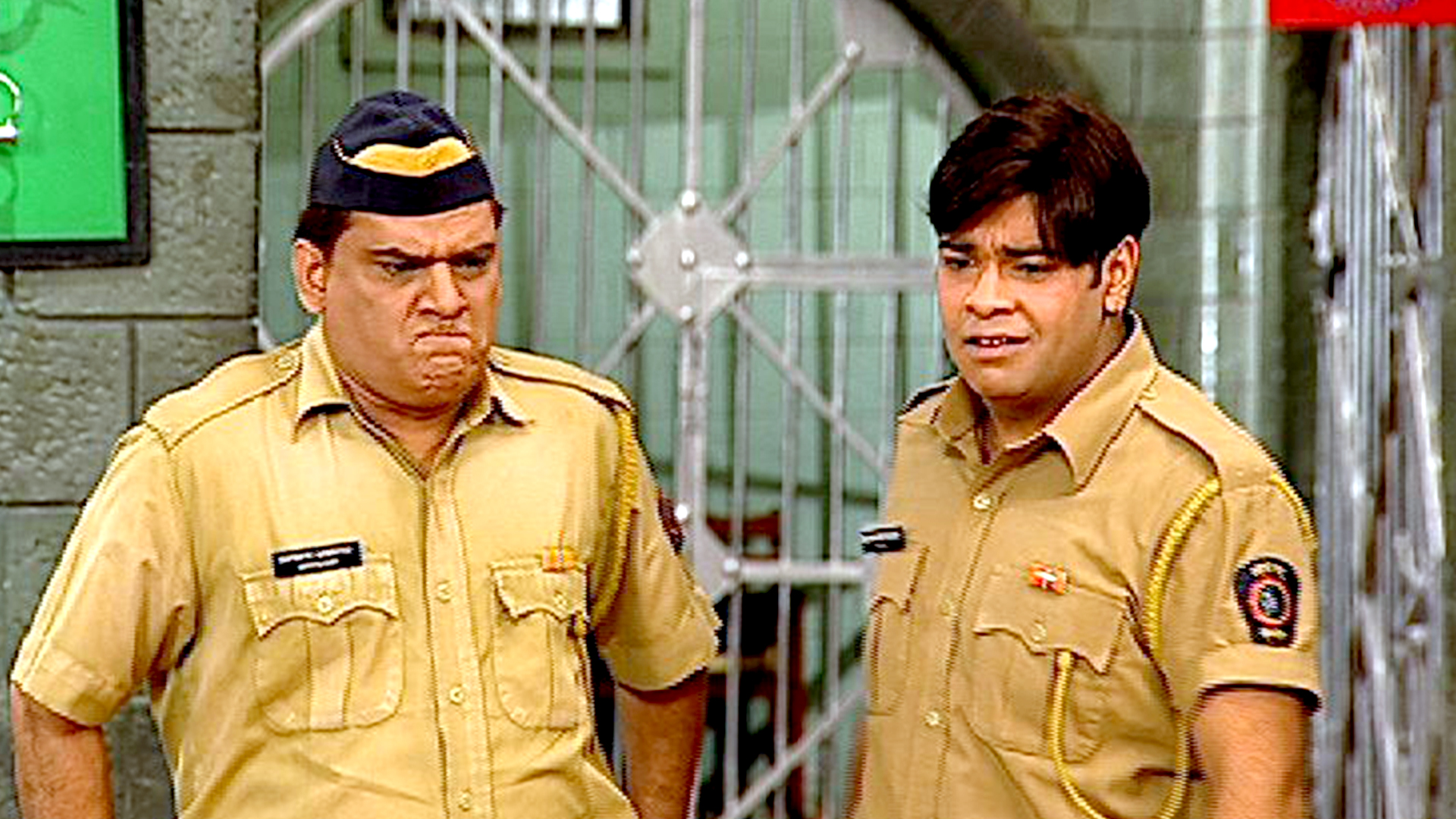 Watch FIR Episode No. 535 TV Series Online - Doctor Lodges An FIR ...