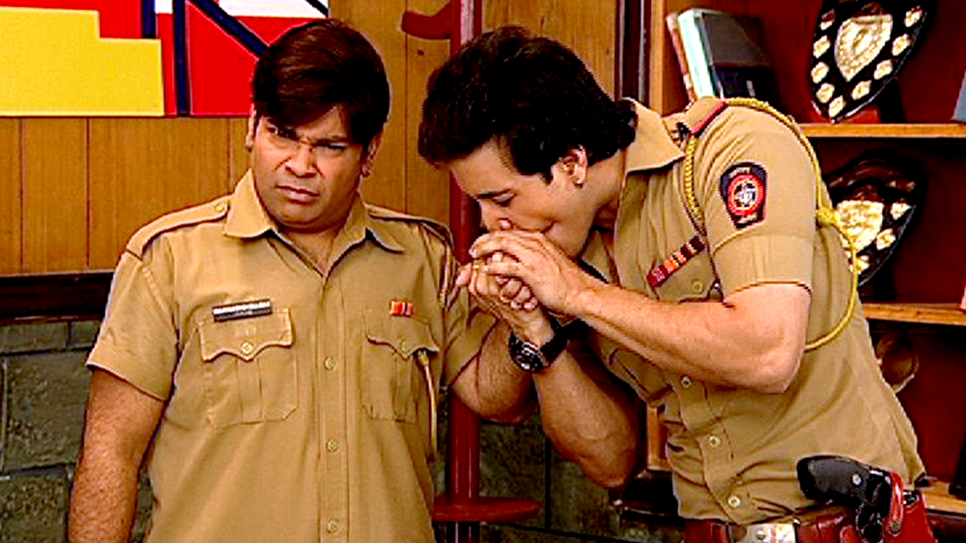 30 Sep 2011 - Chautala's plan to convince Chappu for marriage