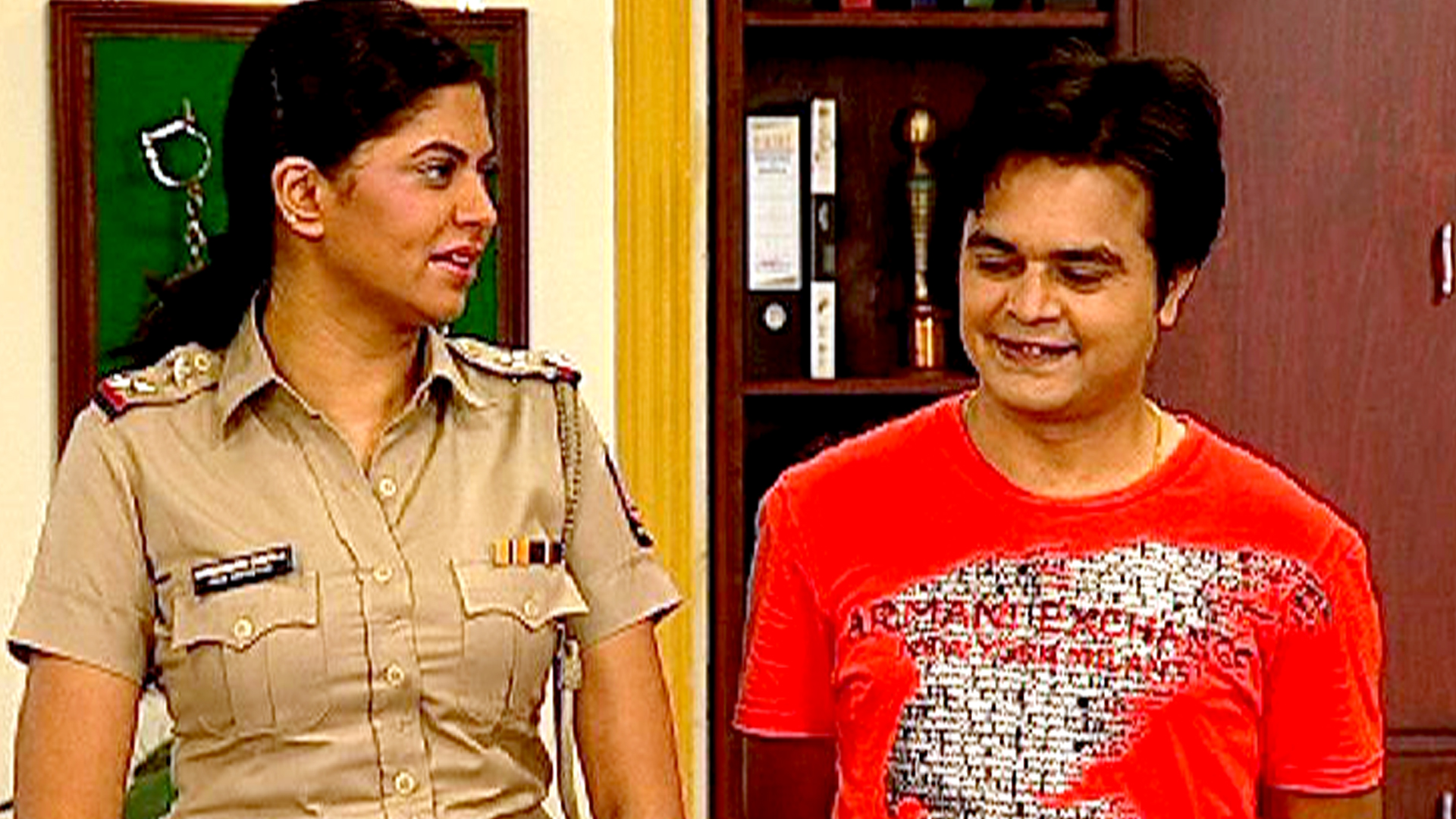 Watch FIR Episode No. 771 TV Series Online - Gopi's Test - SonyLIV