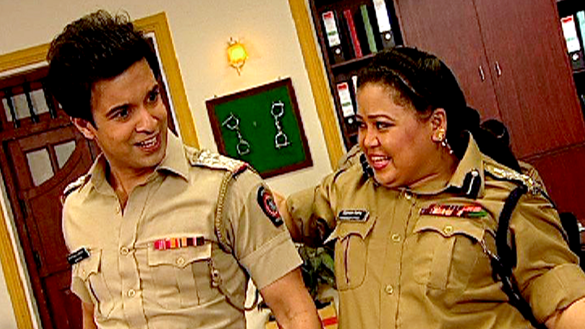 Watch FIR Online - All Latest Episodes Online on SonyLIV