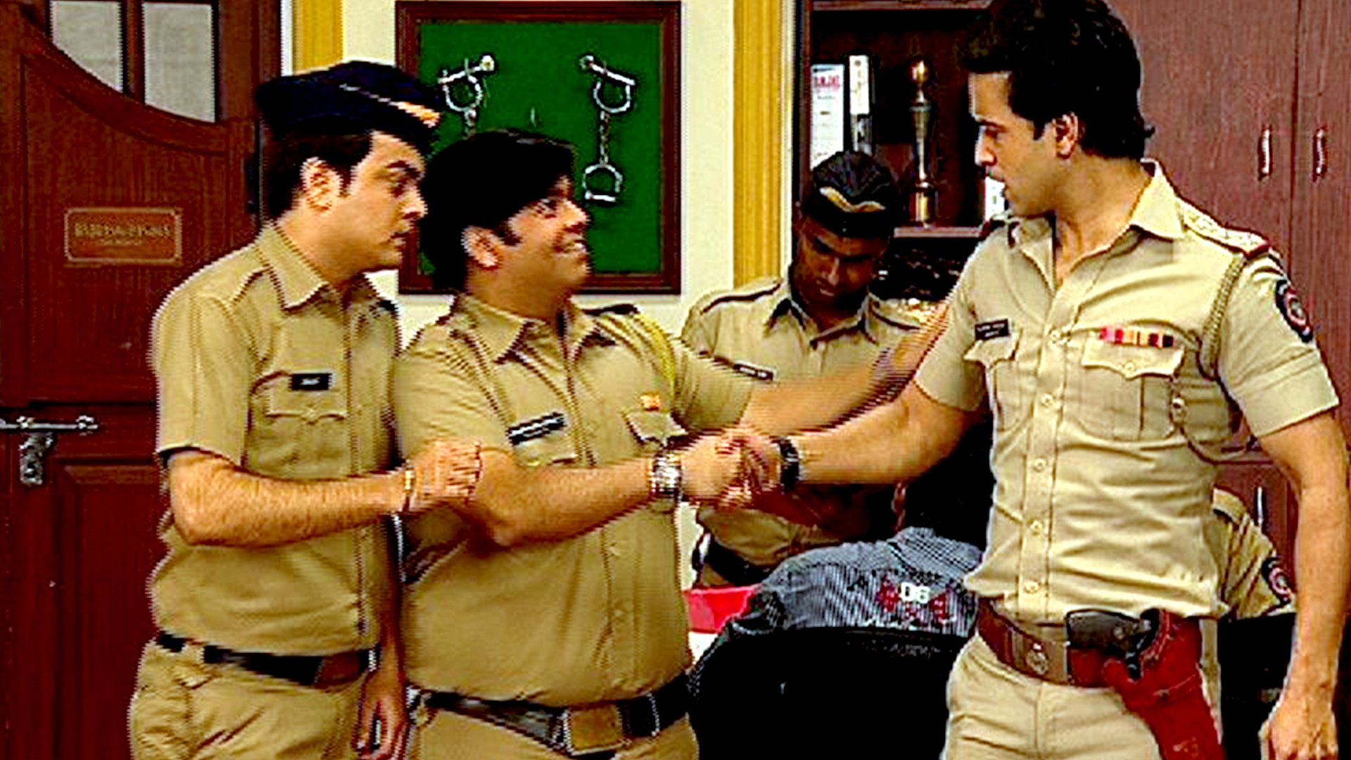 Watch FIR Episode No. 858 TV Series Online - Cure for the Werewolf ...