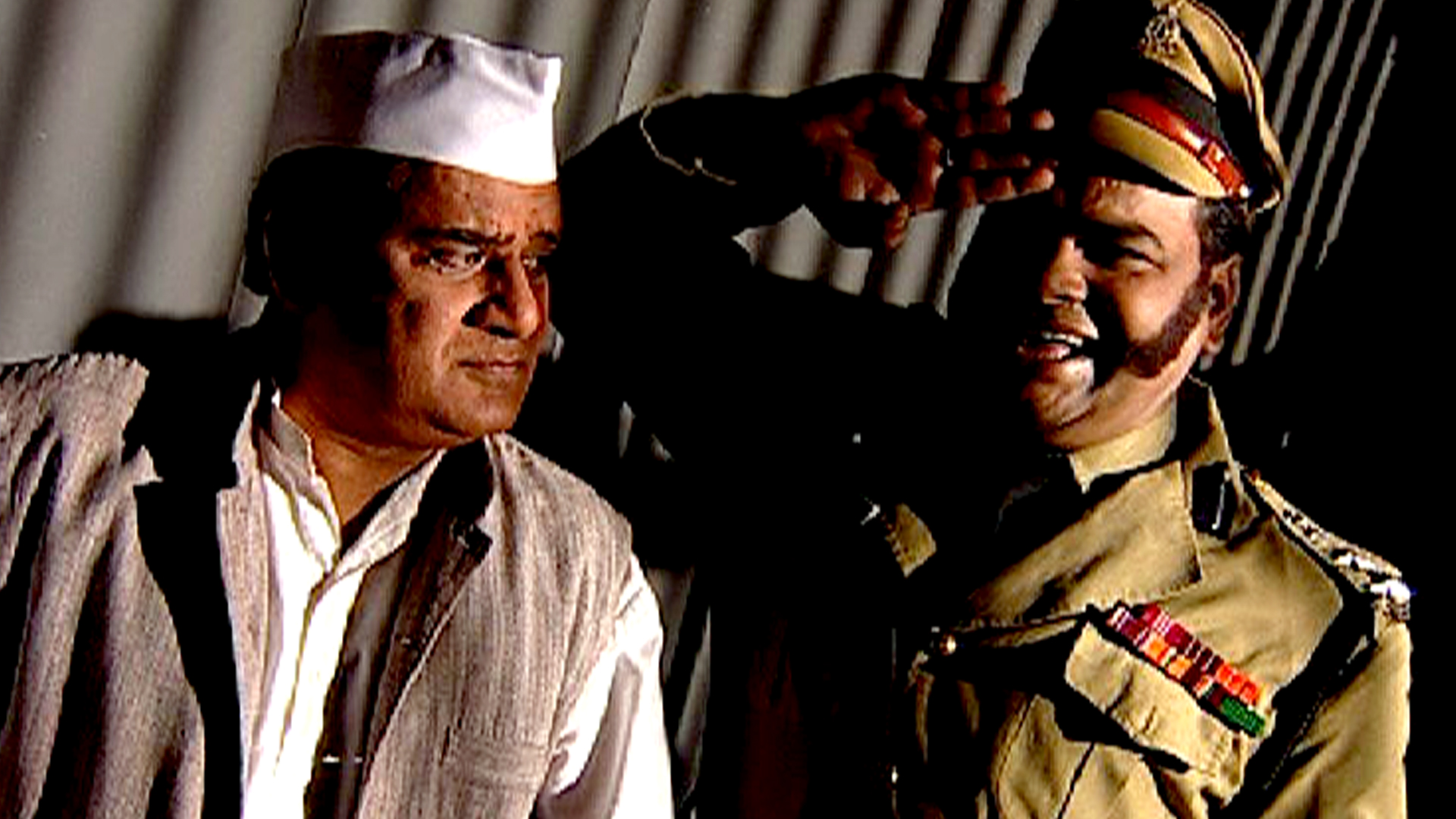 Watch FIR Episode no. 928 TV Series Online - Gopi's Lookalike - Sony LIV