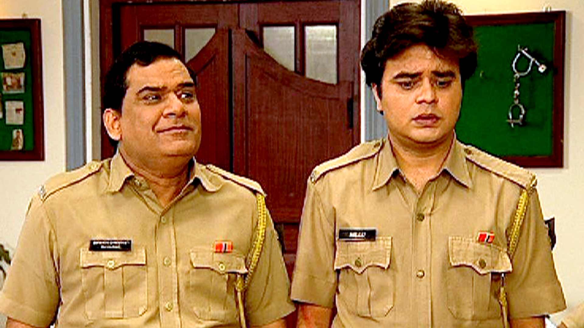 Watch FIR Episode No. 964 TV Series Online - Dablu - Sony LIV