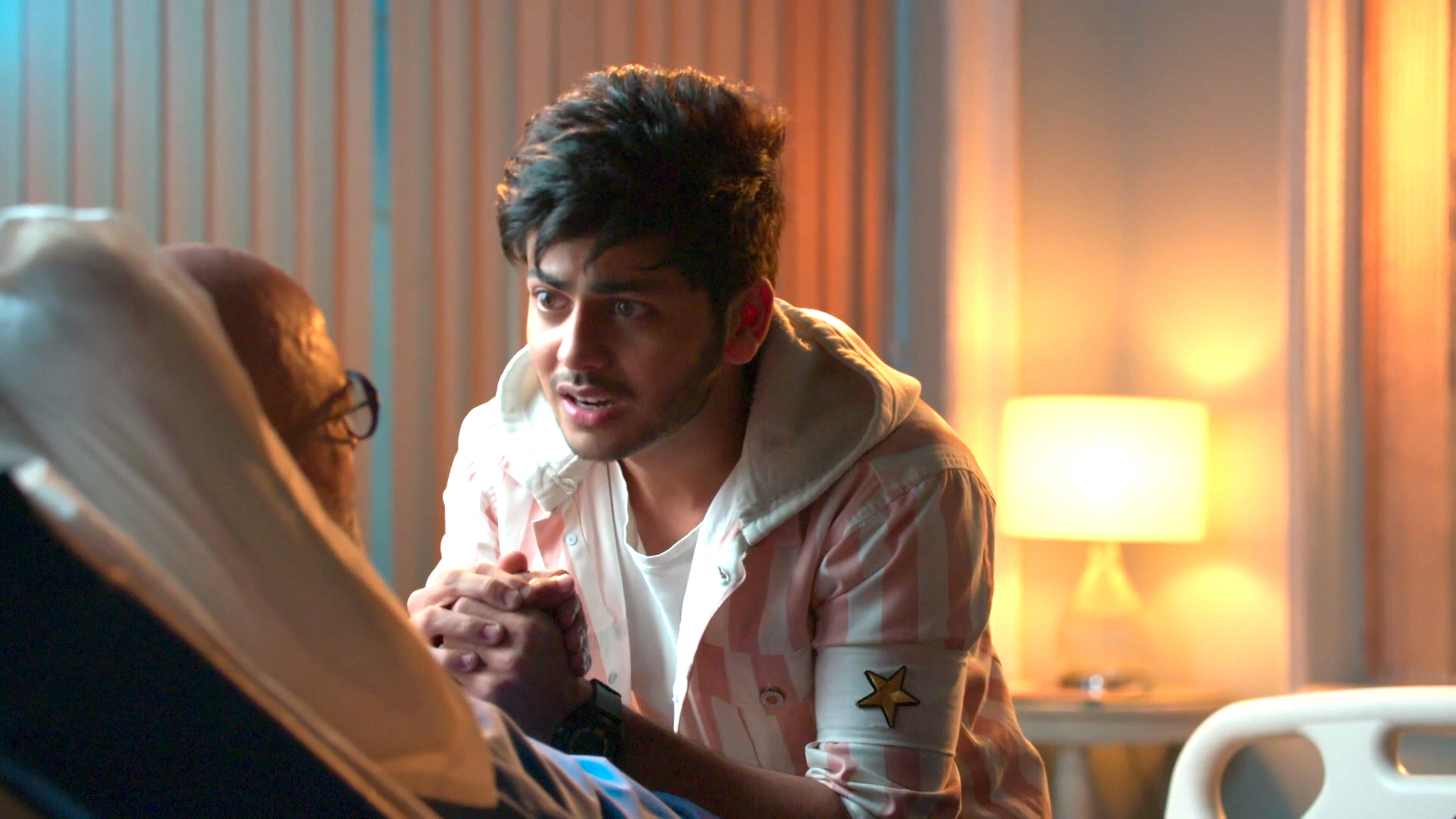 Watch Hero: Gayab Mode On Episode No. 28 TV Series Online - Veer ...