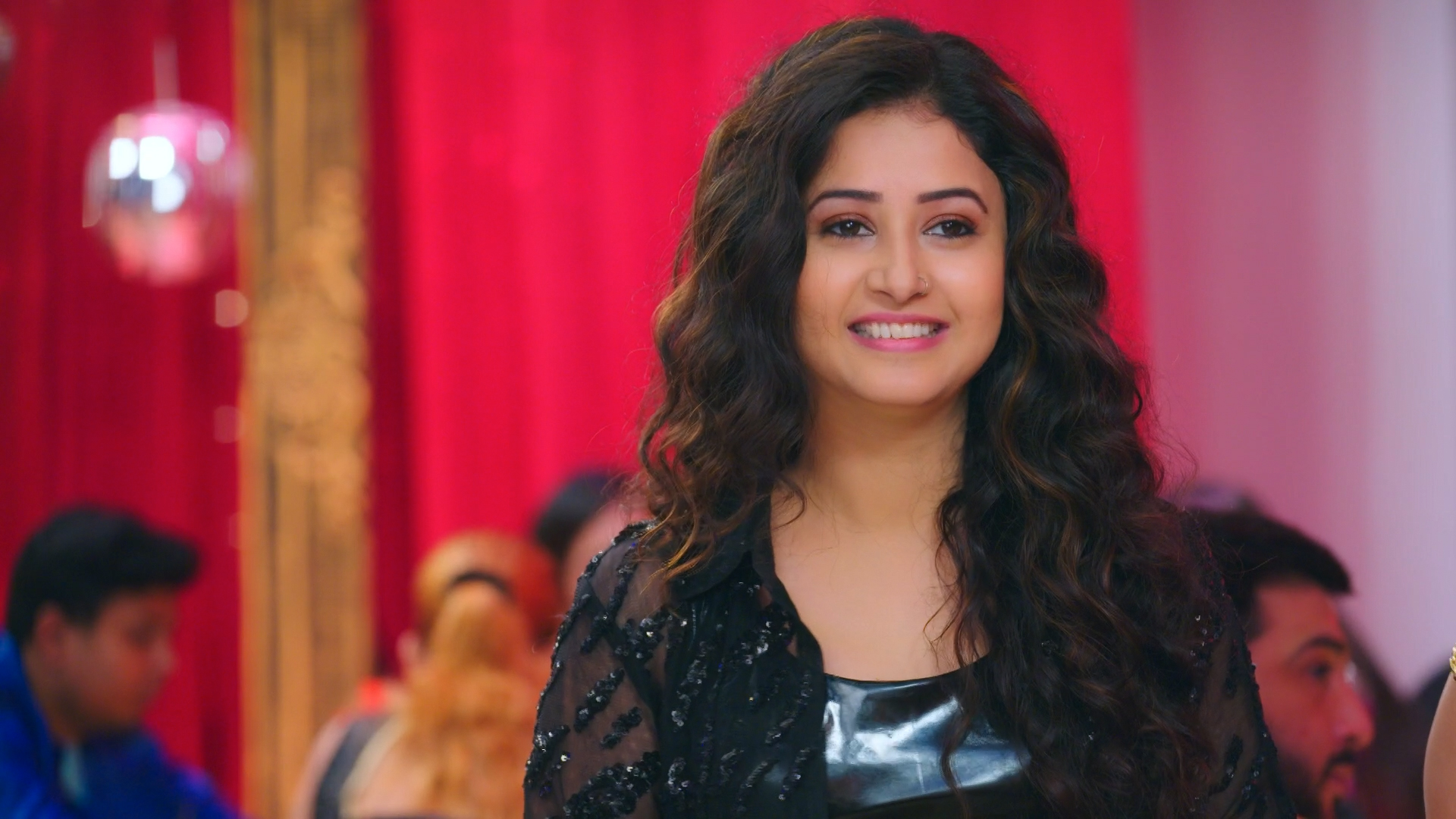 Watch Kuch Rang Pyar Ke Aise Bhi Episode No. 49 TV Series Online - Game ...