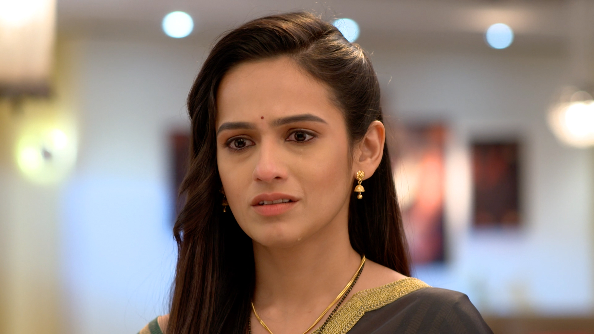 Watch Kkusum Episode no. 128 TV Series Online - Anuj Is Out Of Danger ...