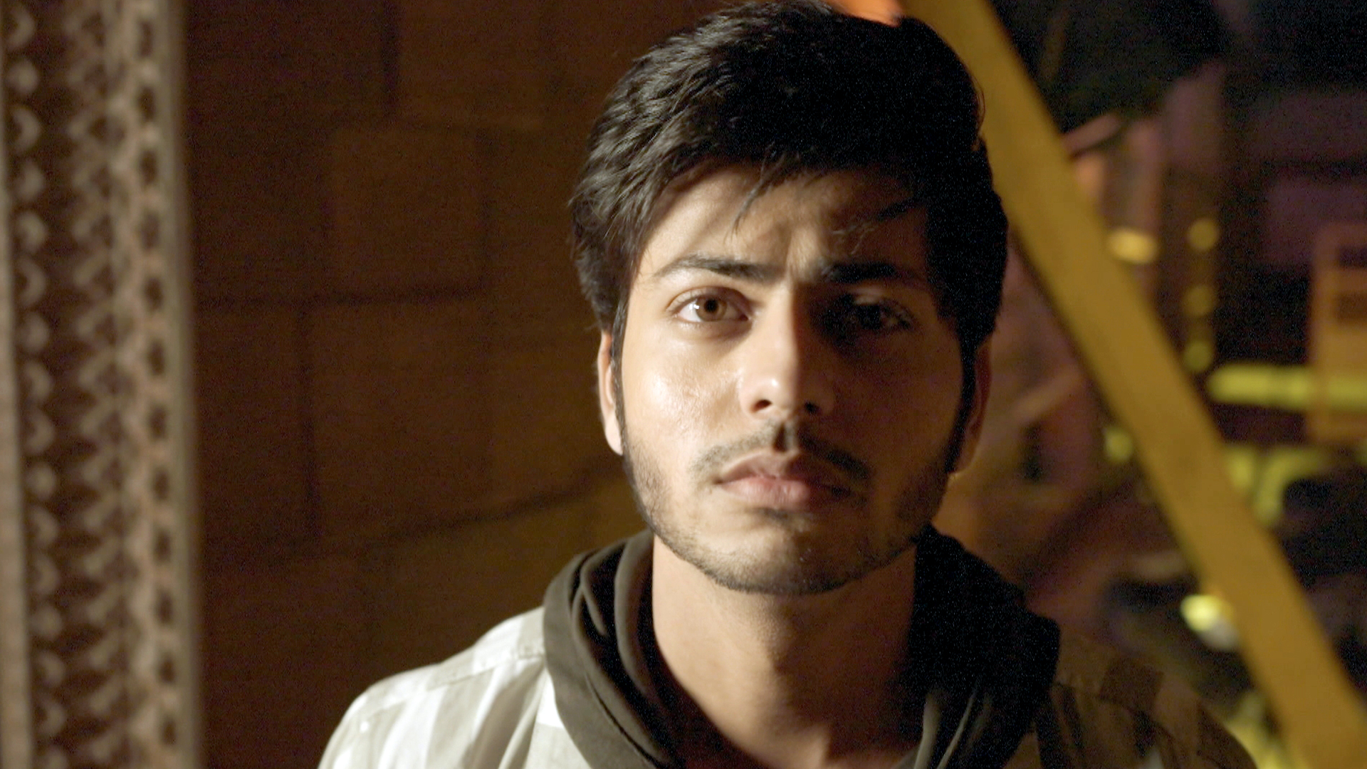 Watch Veer's Hero Costume Full HD Video Clips on SonyLIV