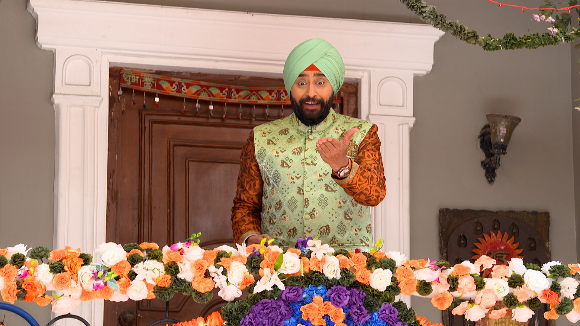 Watch Laut Ke Bappa Aye Hain from Taarak Mehta Ka Ooltah Chashmah ...