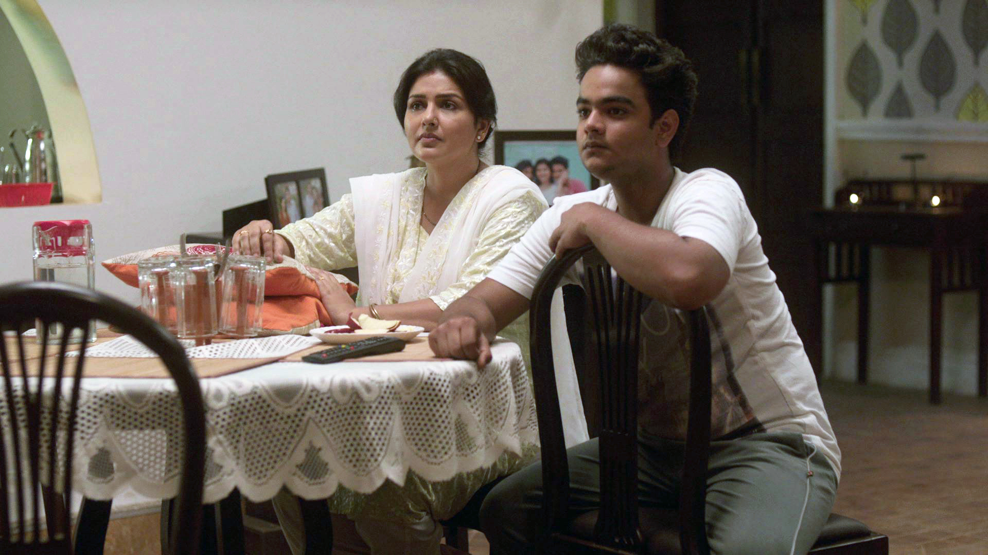 Watch Reporters Online - All Latest Episodes Online on SonyLIV