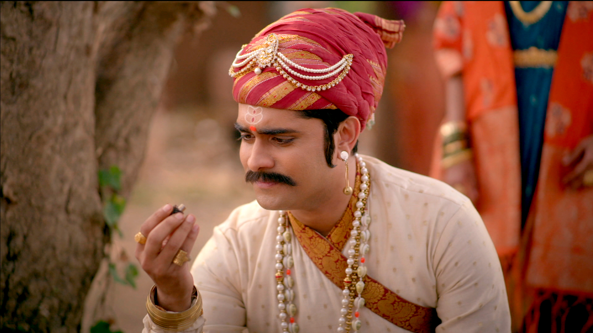 Watch Swarajya Saudamini Tararani Episode 9 Online - Chhatrapati ...