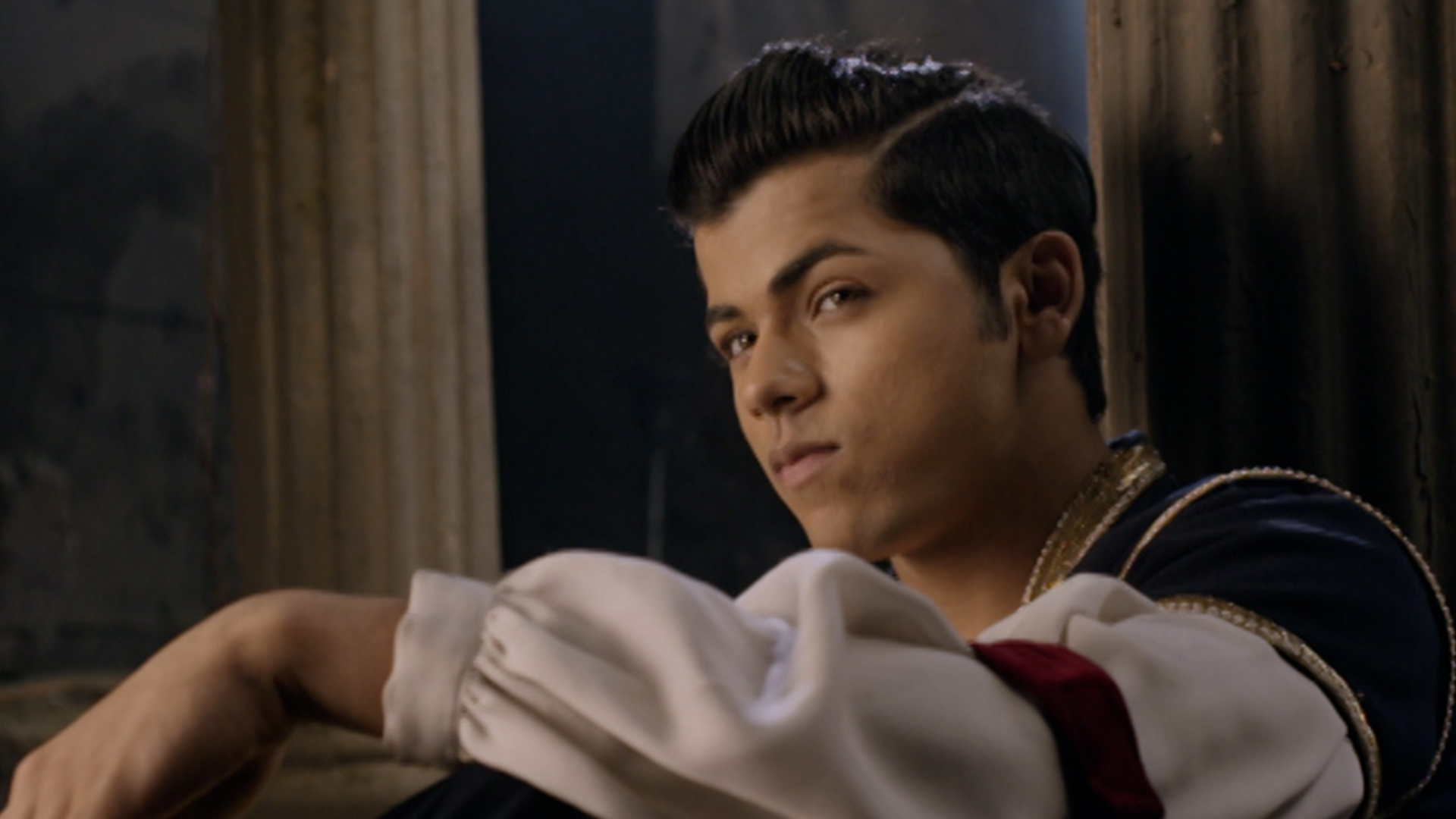 Watch Aladdin Episode no. 233 TV Series Online - Aladdin's Plan - SonyLIV