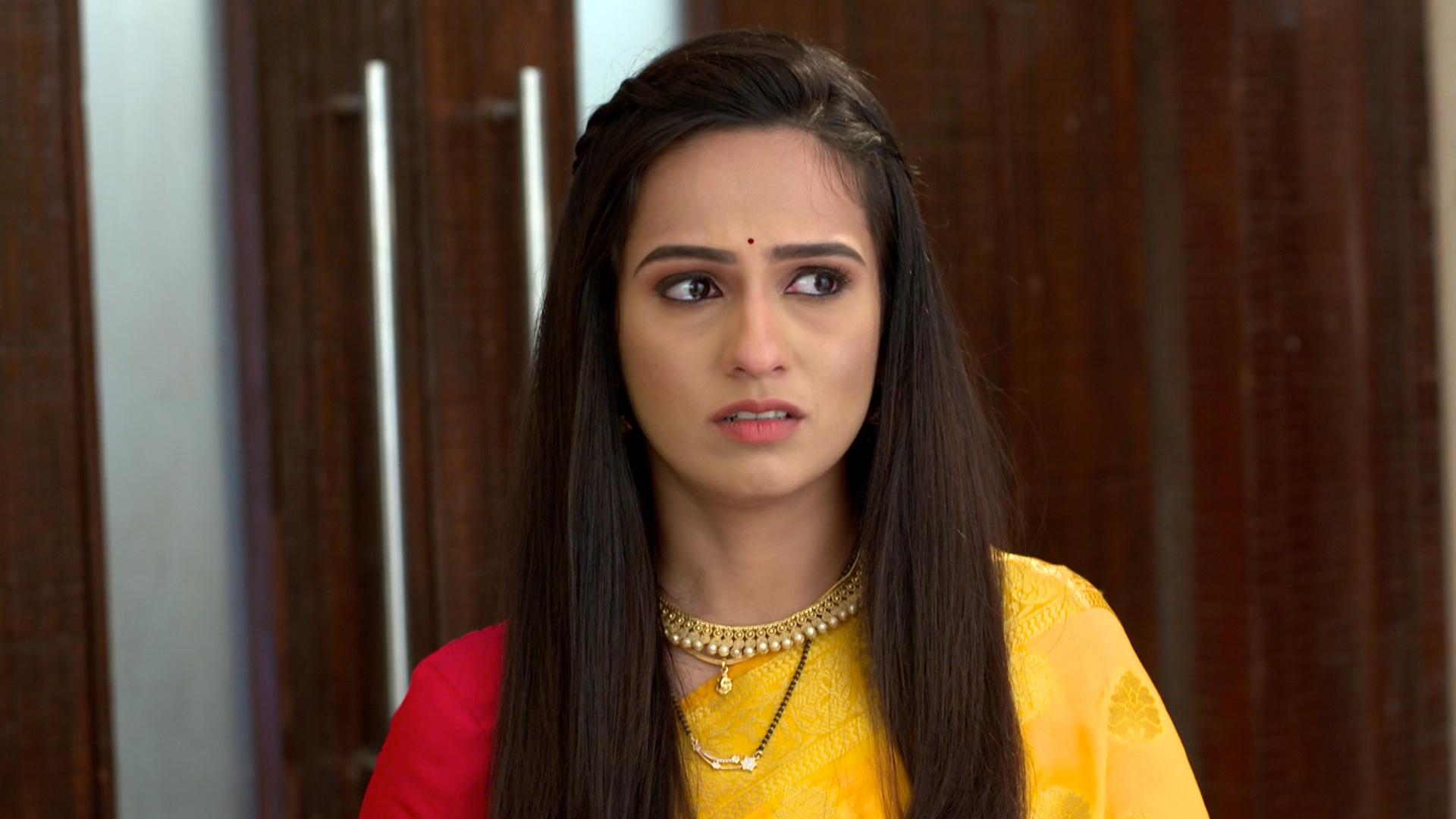 Watch Kkusum Episode 44 Online - Time Is Running Out - SonyLIV