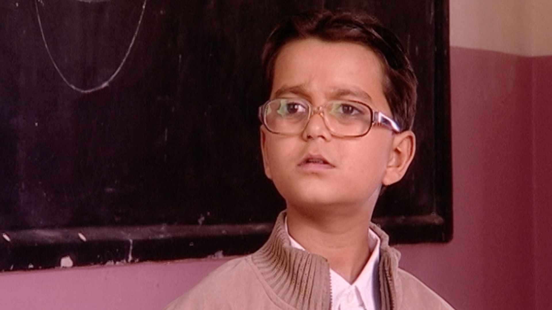 Watch Gili Gili Gappa Episode no. 18 TV Series Online - The Teacher ...
