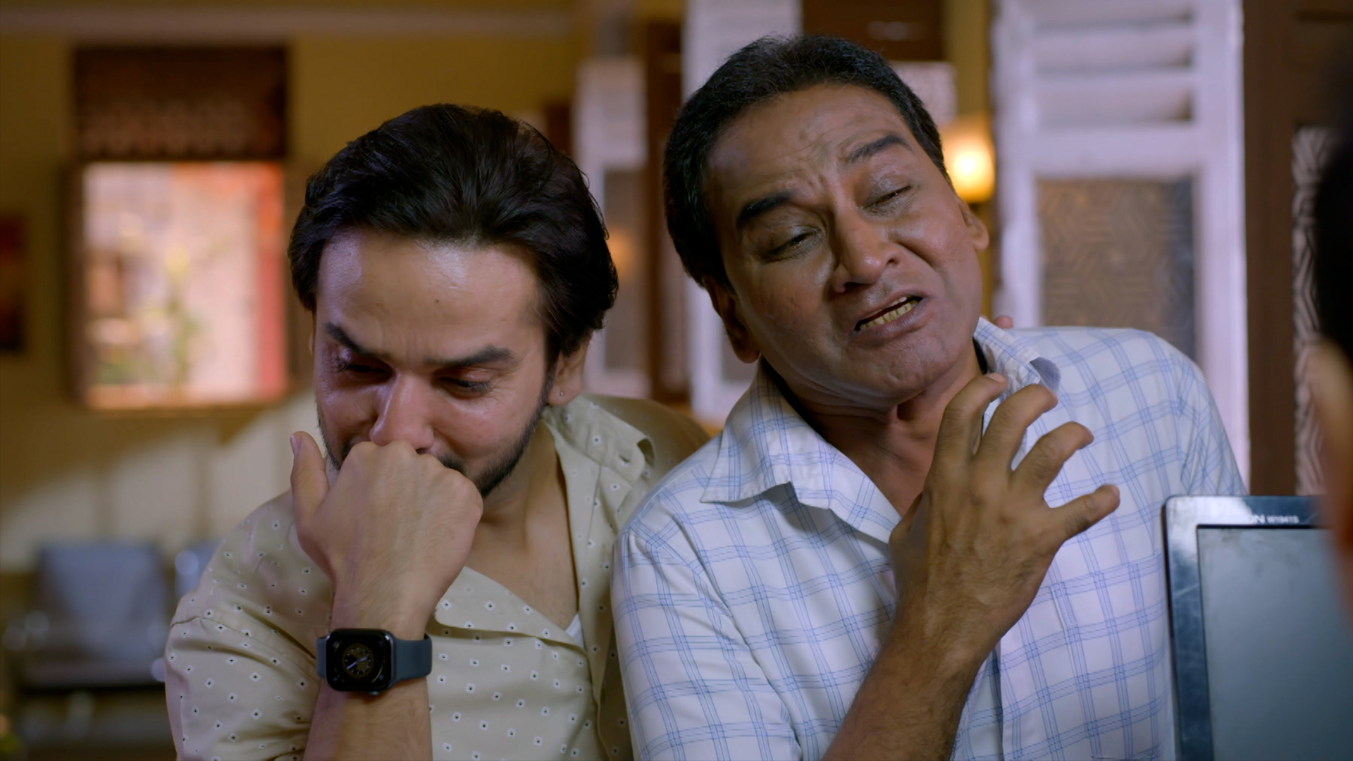 Watch Sab Satrangi Episode 107 TV Series Online - Duplicate Chaabi ...