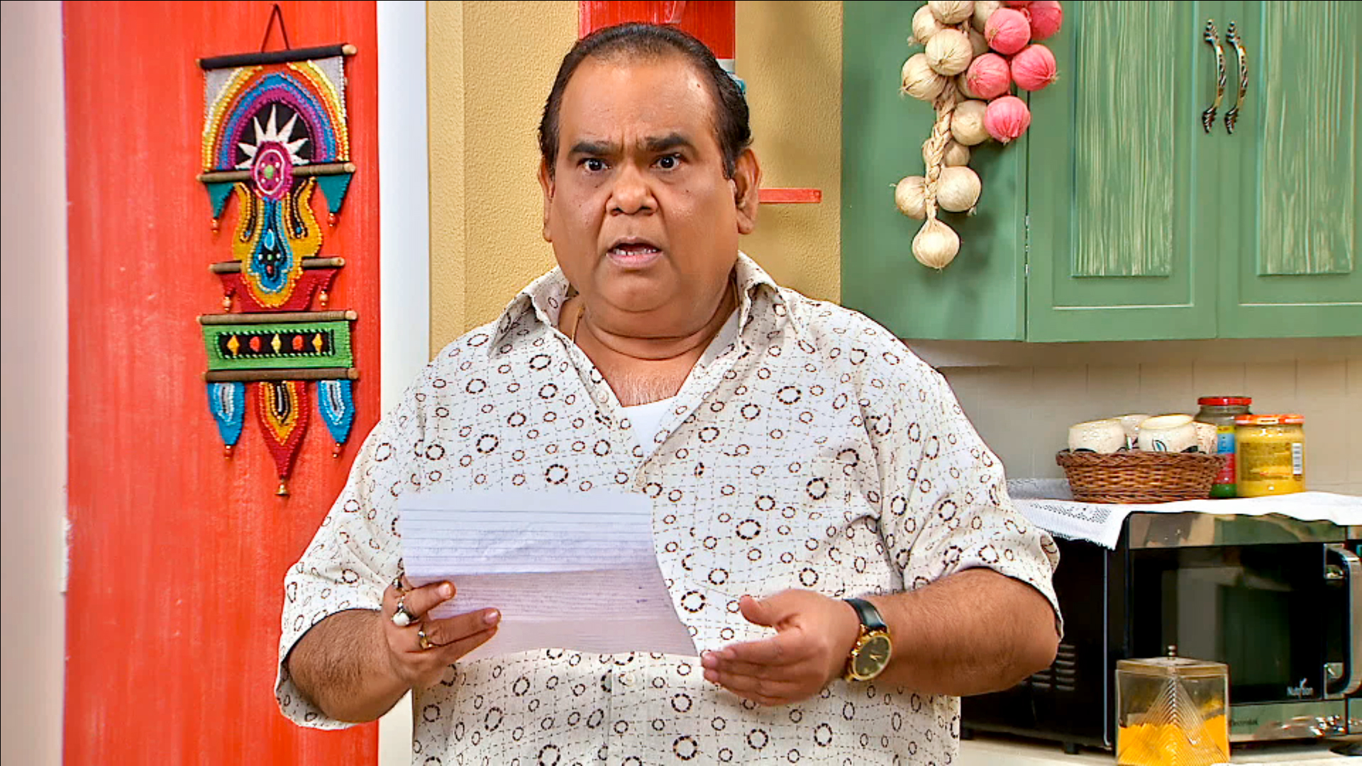 Watch Sumit Sambhal Lega Episode 10 Online - The Letter - SonyLIV