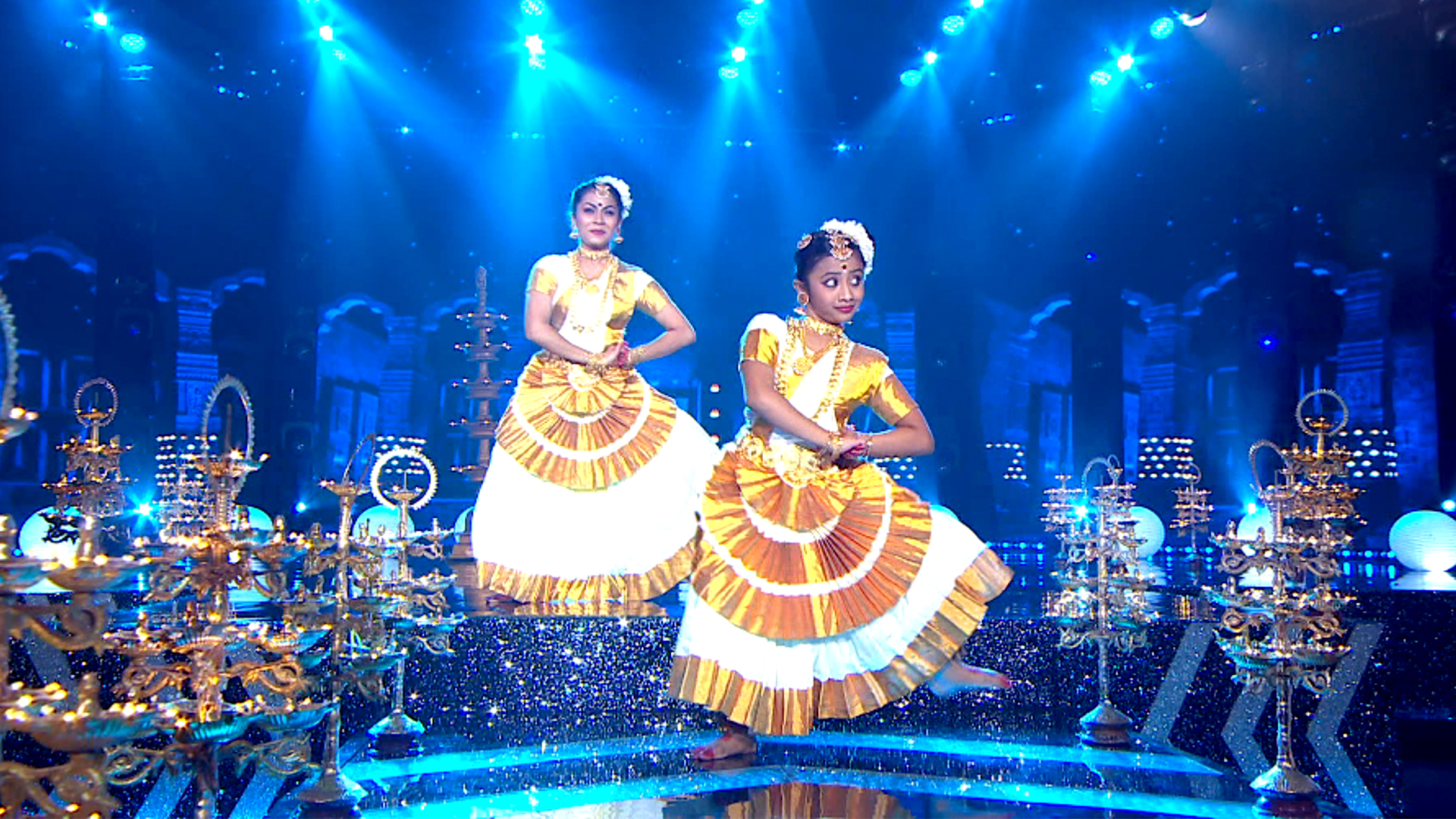 Watch Super Dancer Episode No. 18 TV Series Online - Queens Of The ...