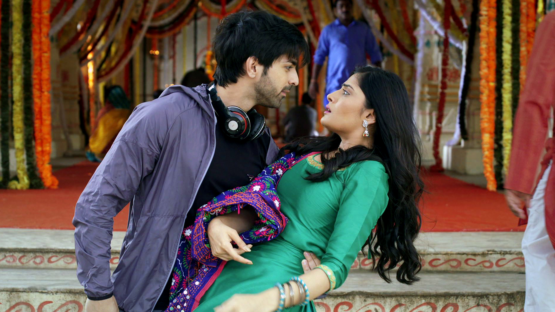 Watch Super Sisters Episode no. 10 TV Series Online - Destiny - SonyLIV