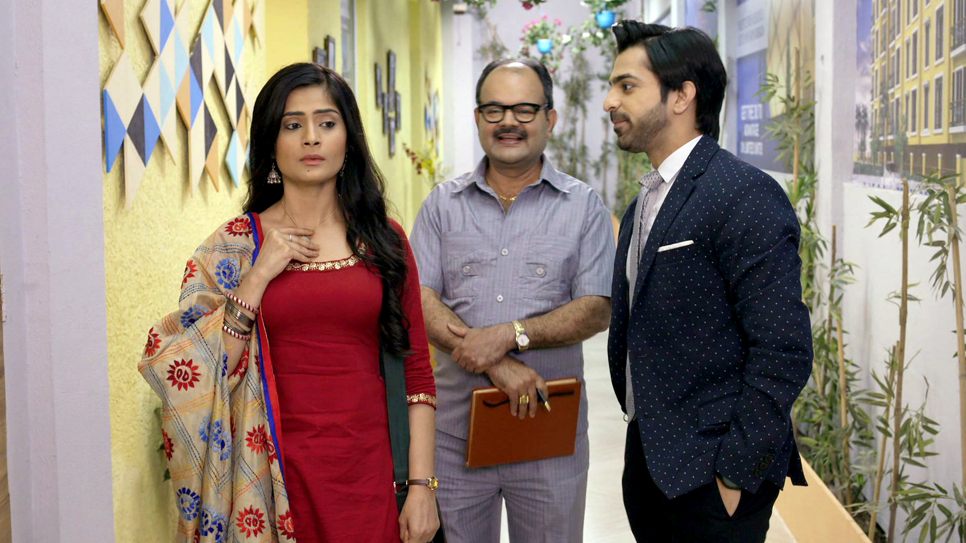 Watch Super Sisters Episode No. 15 TV Series Online - The Mix - SonyLIV