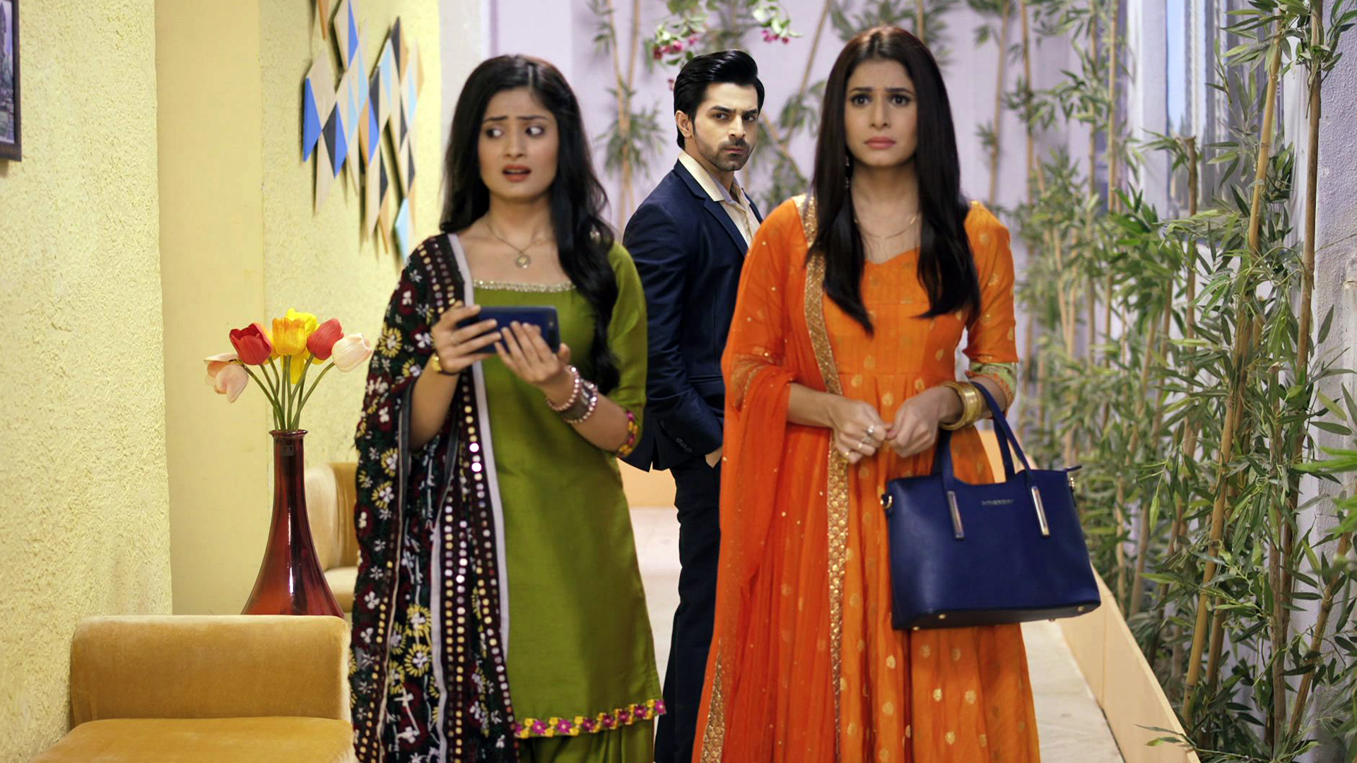 Watch Super Sisters Episode No. 27 TV Series Online - Everyone Has A ...