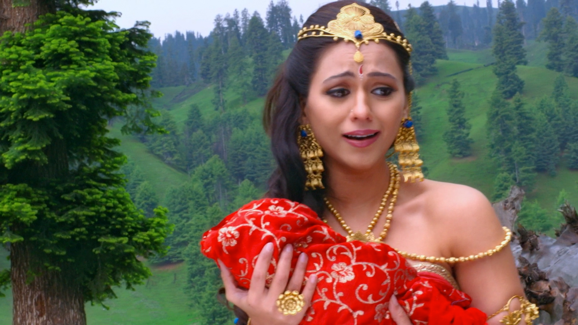 Watch Suryaputra Karn Episode No. 1 TV Series Online - Rajkumari Kunti ...