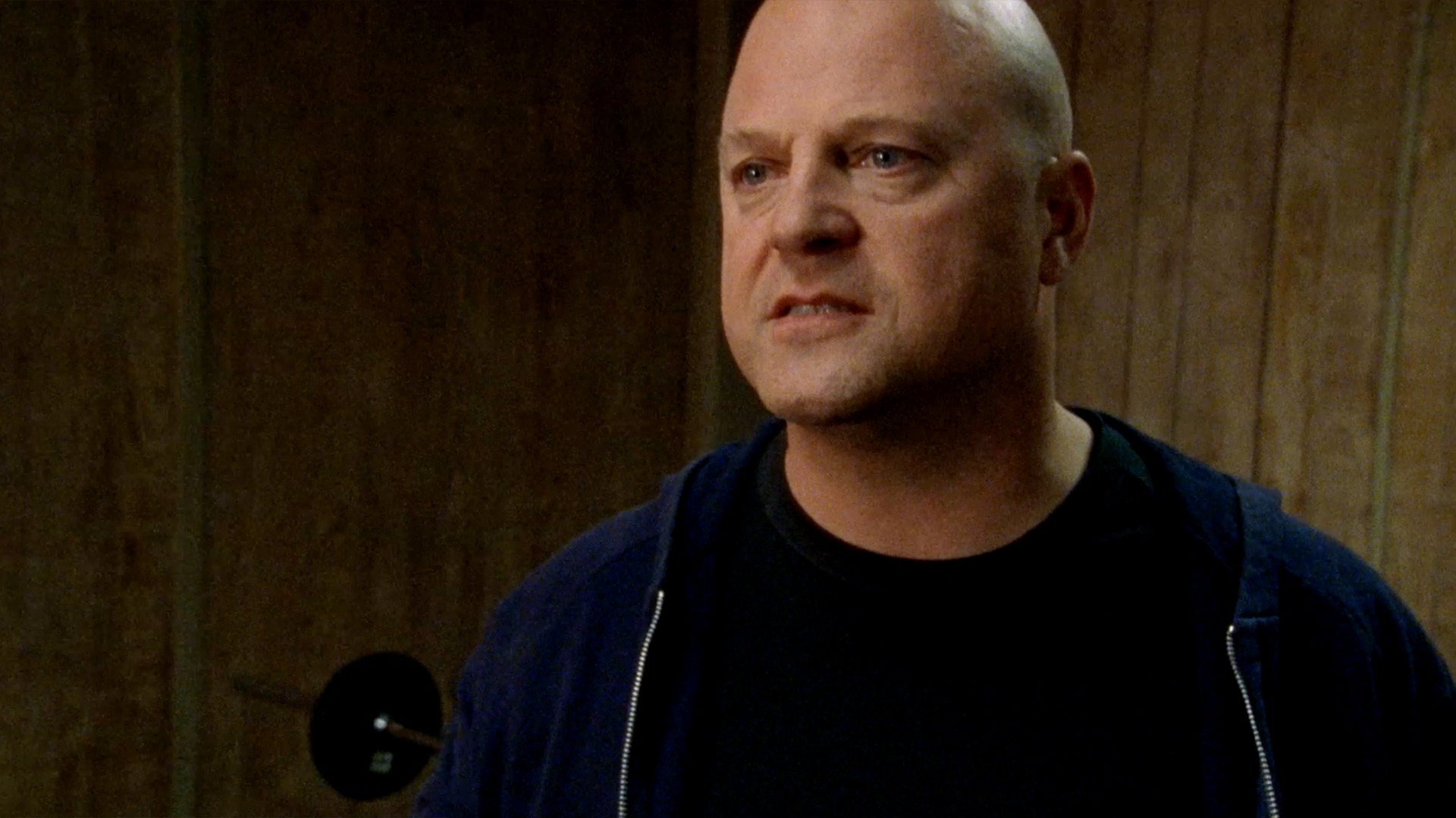 Watch The Shield Episode No. 7 TV Series Online - Man Inside - SonyLIV