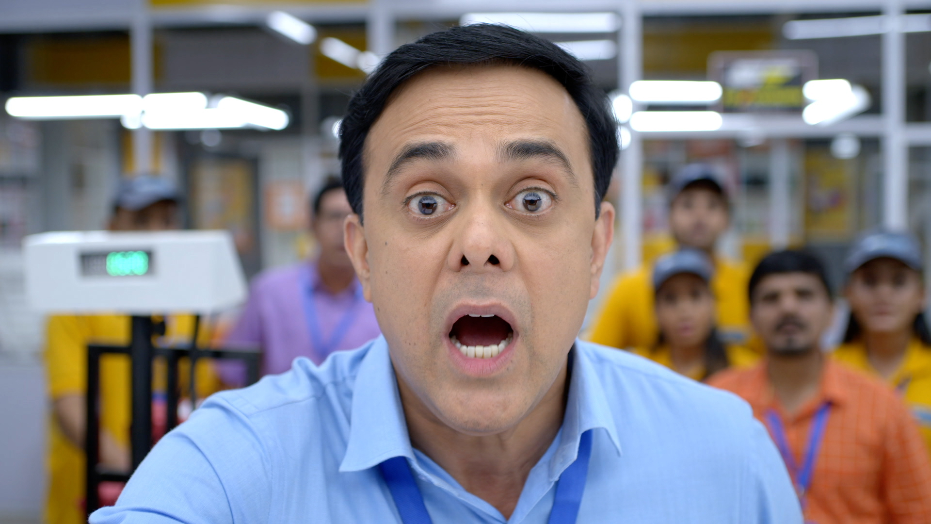 Watch Wagle Ki Duniya Episode No. 142 TV Series Online - Rajesh Faces ...